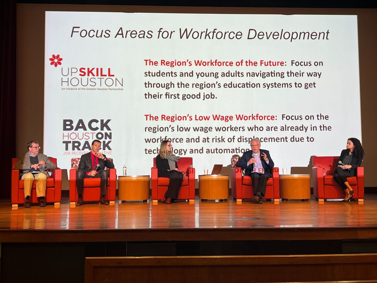 Senior Director for Energy Policy Discusses Future of Workforce at UH ...